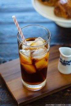 Japanese Iced Coffee アイスコーヒー • Just One Cookbook