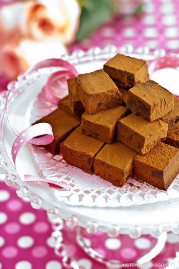 Chocolate Souffle • Just One Cookbook