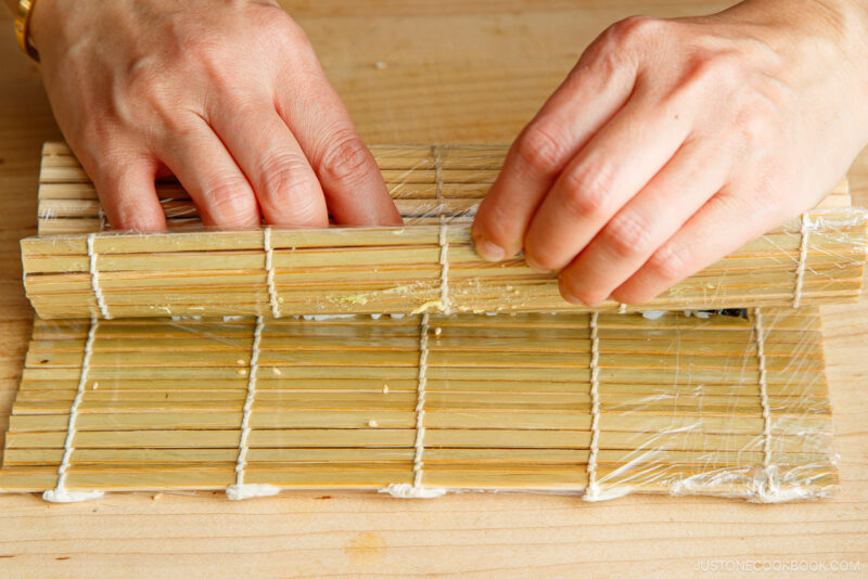 California Roll カリフォルニアロール • Just One Cookbook