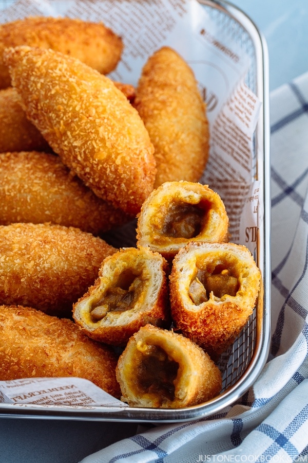 Curry Bread (Kare Pan) カレーパン • Just One Cookbook