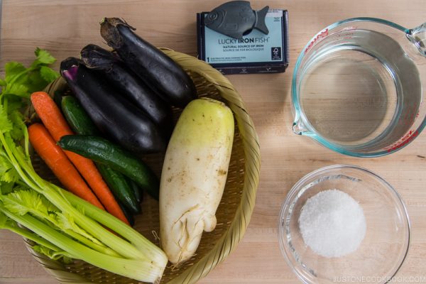 Tsukemono - Shiozuke (Salt Pickling) 塩漬け • Just One Cookbook