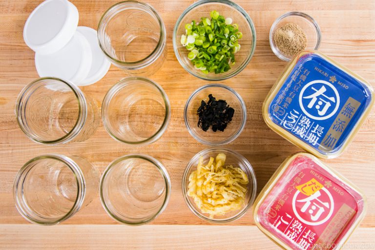 Homemade Instant Miso Soup 即席味噌汁 • Just One Cookbook