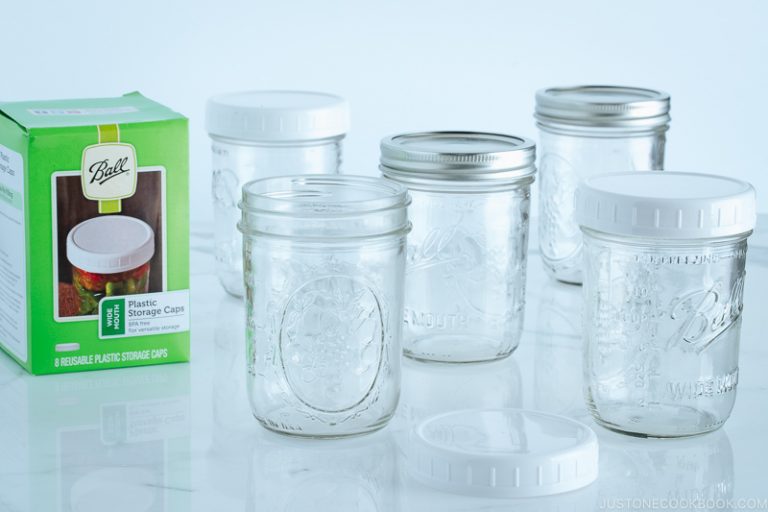 Homemade Instant Miso Soup 即席味噌汁 • Just One Cookbook