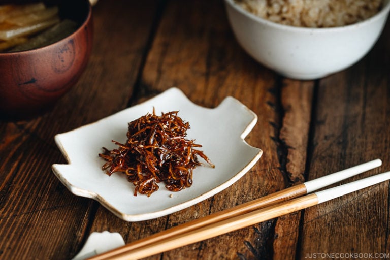 Baby Sardine Tsukudani じゃこの佃煮 • Just One Cookbook