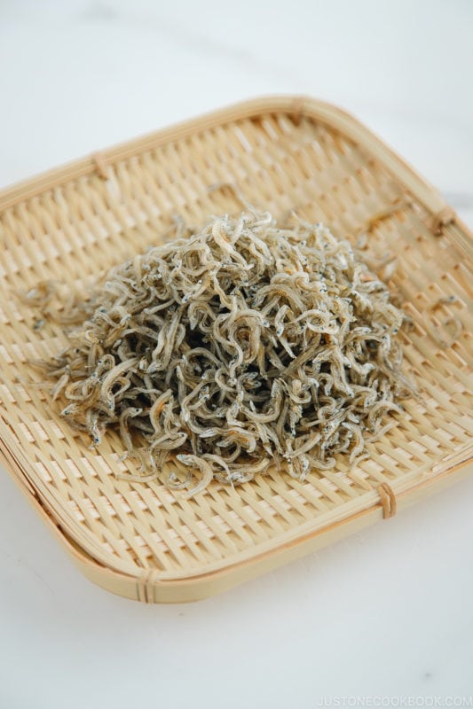 Baby Sardine Tsukudani じゃこの佃煮 • Just One Cookbook