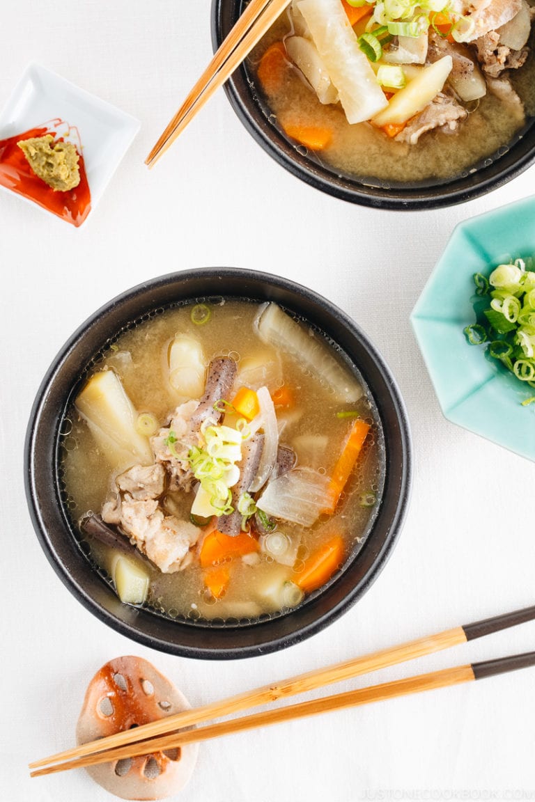 Instant Pot Tonjiru (Pork and Vegetable Miso Soup) 豚汁(圧力鍋) • Just One ...