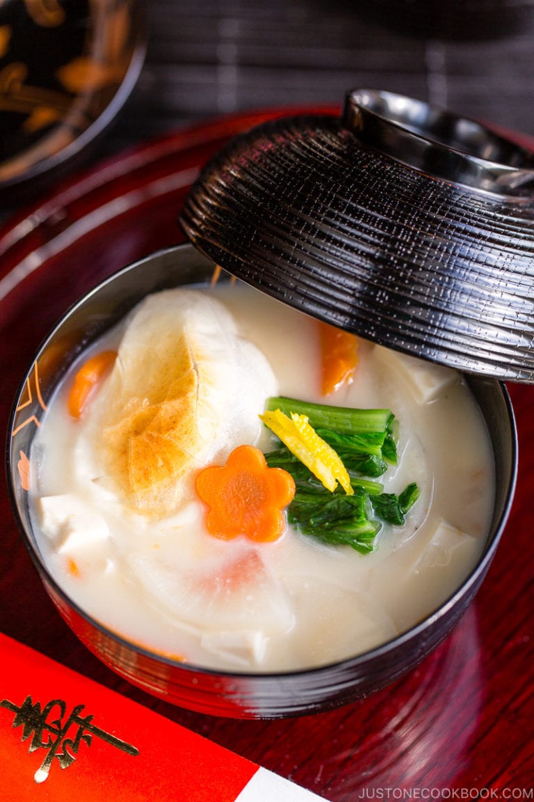 Ozoni - Japanese New Year Mochi Soup お雑煮 • Just One Cookbook