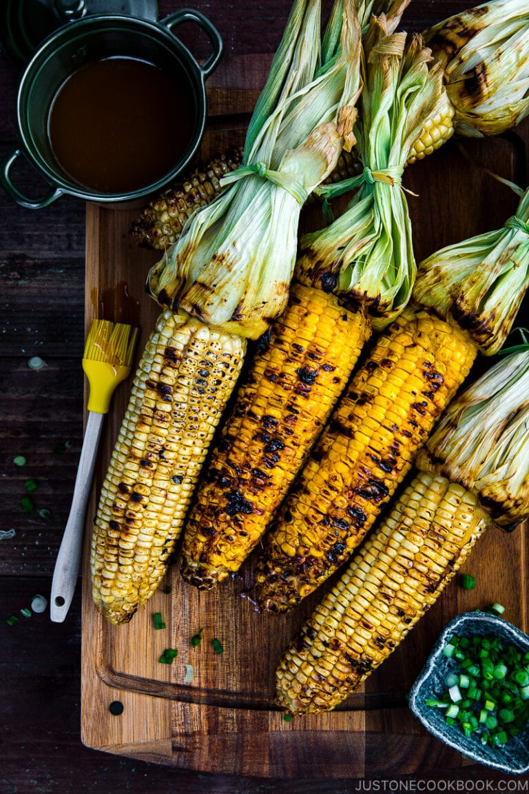 Grilled Corn with Miso Butter 味噌バターコーン • Just One Cookbook