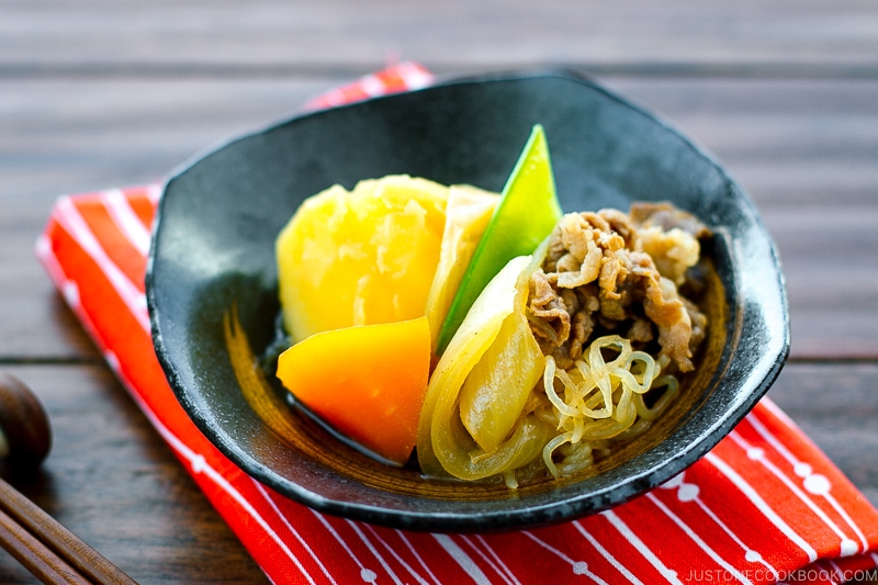 Nikujaga (Japanese Meat and Potato Stew) 肉じゃが • Just One Cookbook