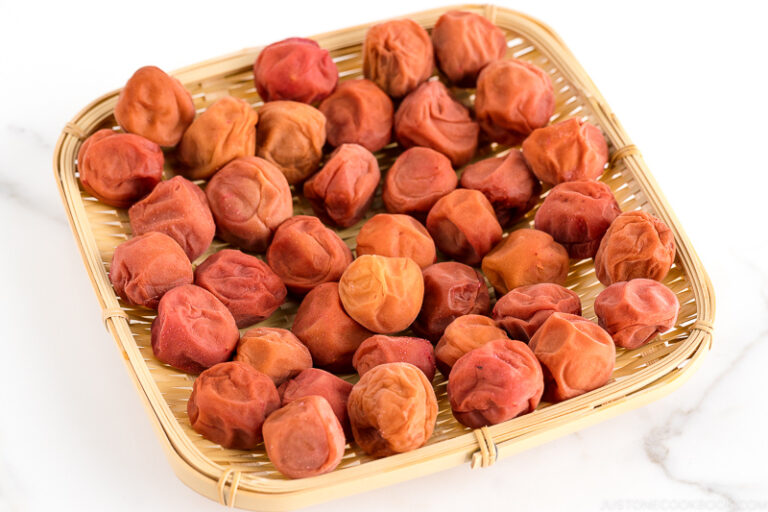 How to Make Umeboshi 梅干の作り方 • Just One Cookbook