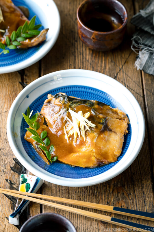 Saba Misoni (Mackerel Simmered in Miso) (Video) 鯖の味噌煮 • Just One Cookbook