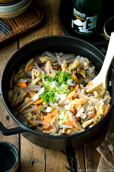 Japanese Sticky Rice with Chicken and Vegetables (Okowa) 五目おこわ • Just ...