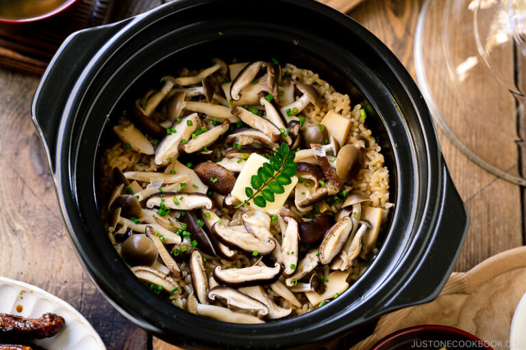 Japanese Mushroom Rice きのこご飯 • Just One Cookbook