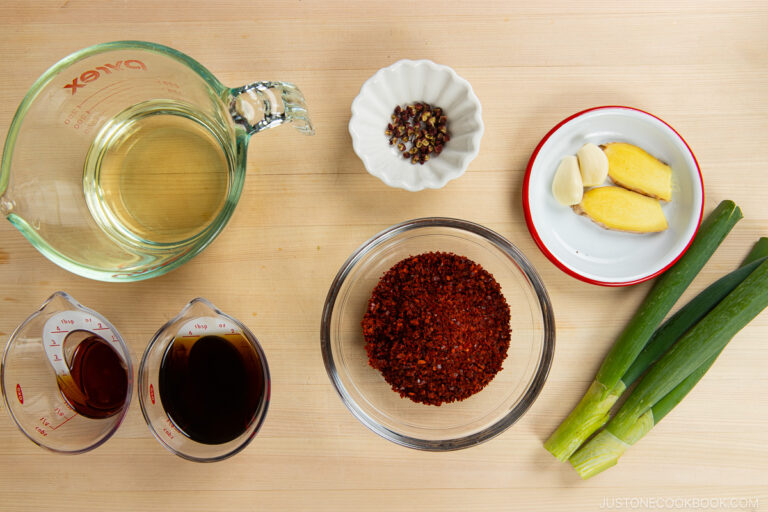 Homemade La-yu (Rayu Japanese Chili Oil) • Just One Cookbook