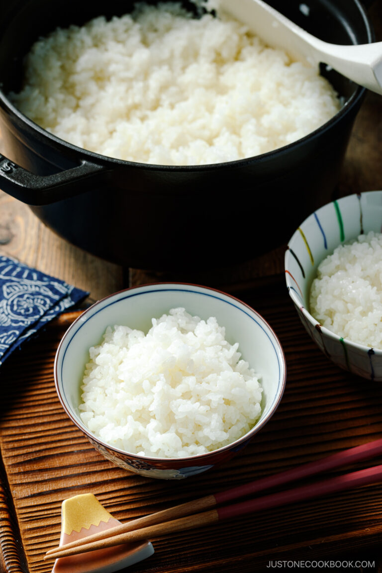 How to Cook Japanese Rice in a Pot on the Stove (Video) • Just One Cookbook