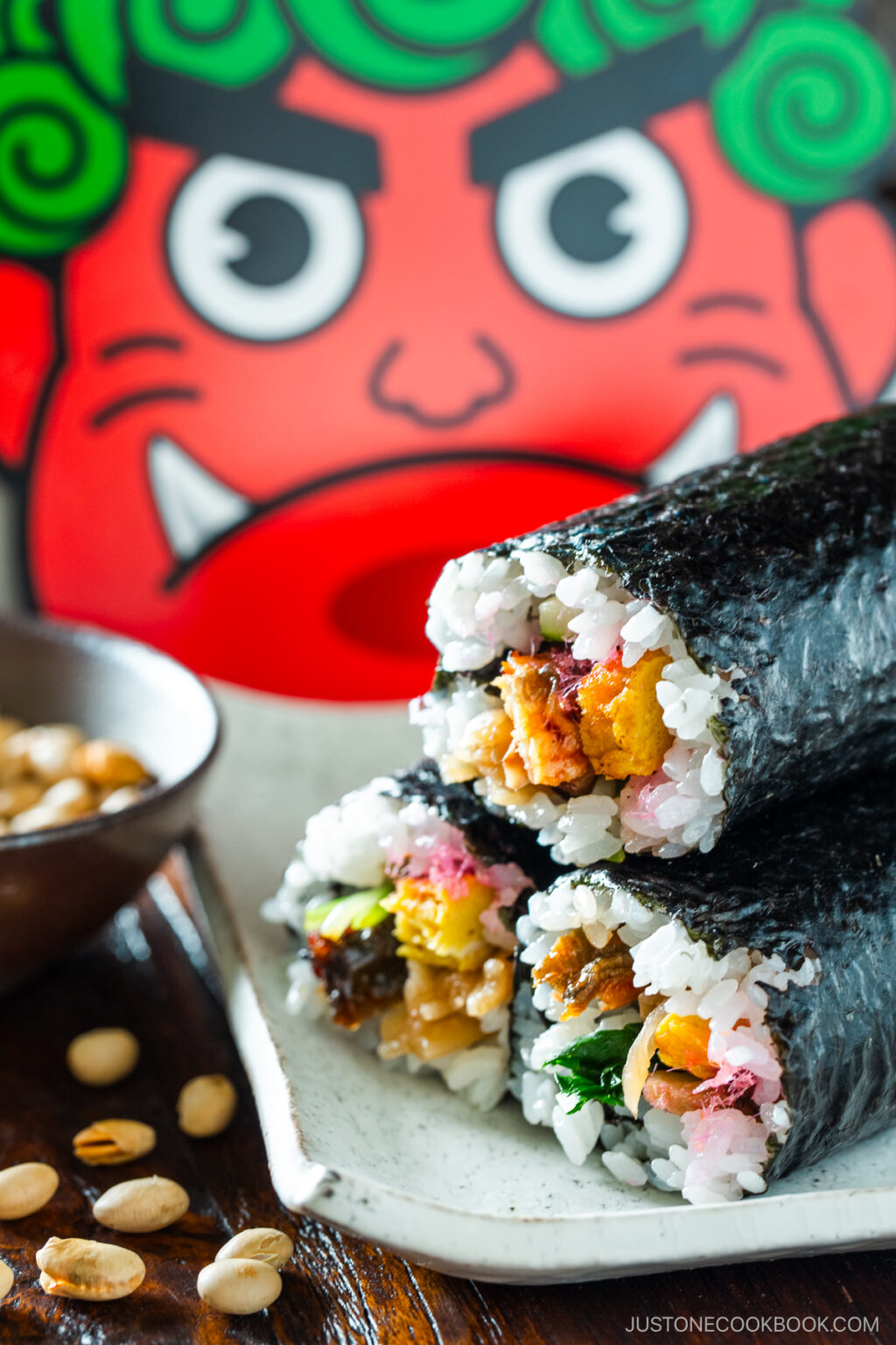 Futomaki 太巻き (Maki Sushi) • Just One Cookbook