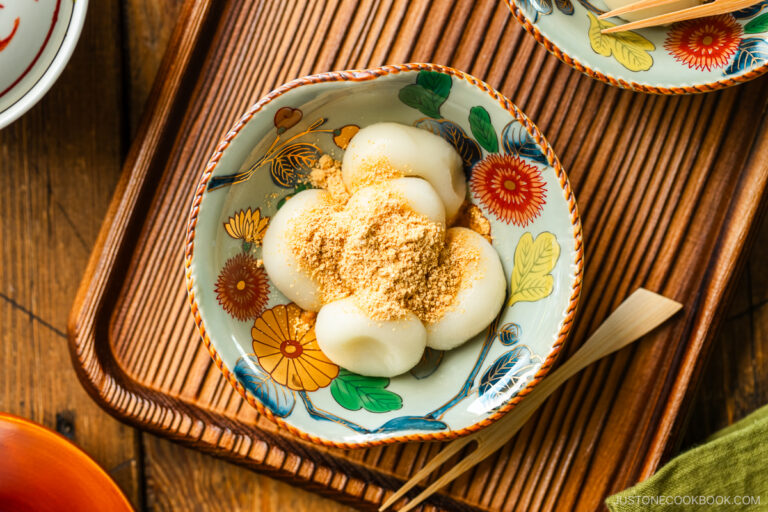 Kinako Mochi (Rice Cake with Soybean Flour) きな粉餅 • Just One Cookbook