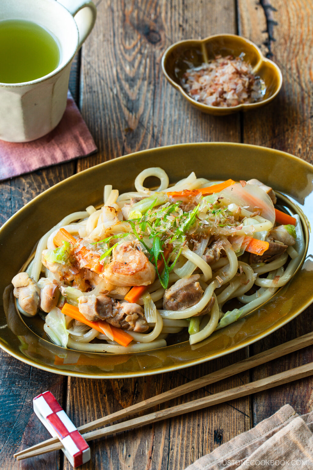 Easy Yaki Udon (Video) • Just One Cookbook