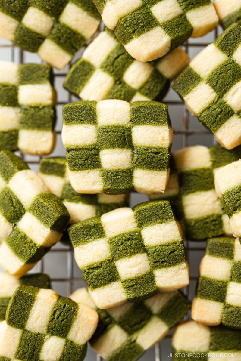 Matcha Checkerboard Cookies 抹茶アイスボックスクッキー • Just One Cookbook