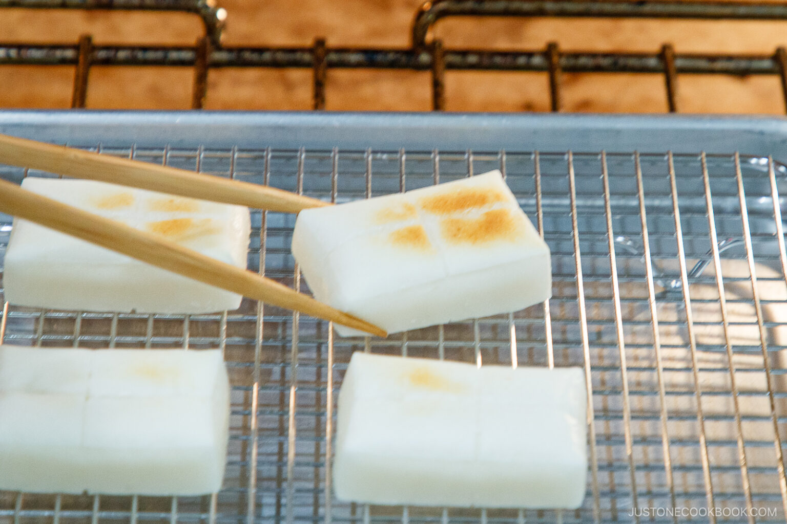 Yakimochi (How To Grill Kiri Mochi) • Just One Cookbook