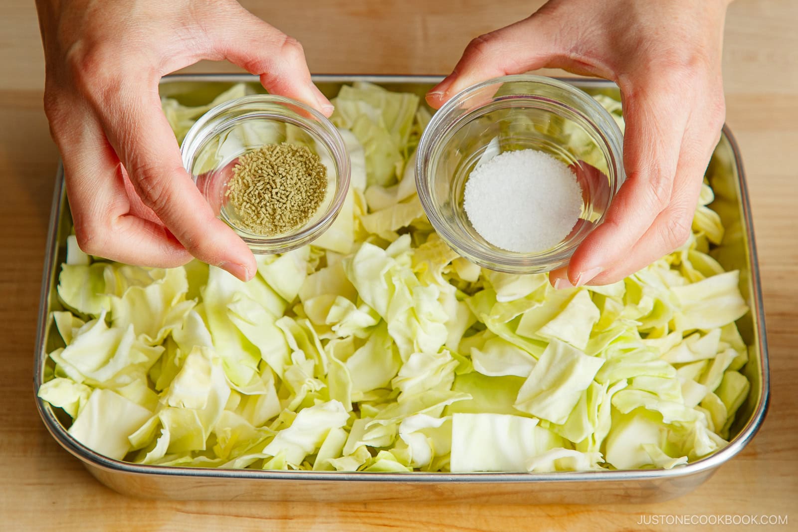 Yamitsuki Cabbage やみつきキャベツ • Just One Cookbook