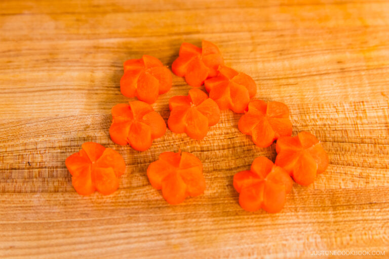 How to Cut Carrots into Flower Shapes (Nejiri Ume) • Just One Cookbook