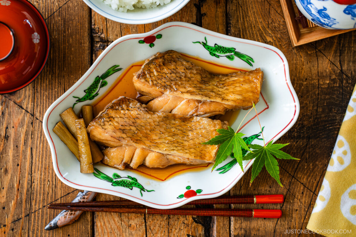 Nitsuke Recipe (Japanese Simmered Fish) • Just One Cookbook
