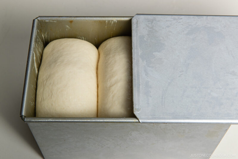 Japanese Milk Bread (Shokupan) (Video) 食パン • Just One Cookbook