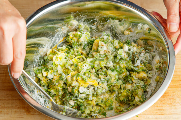 Negiyaki (Japanese Scallion Pancake) (Video) ねぎ焼き • Just One Cookbook